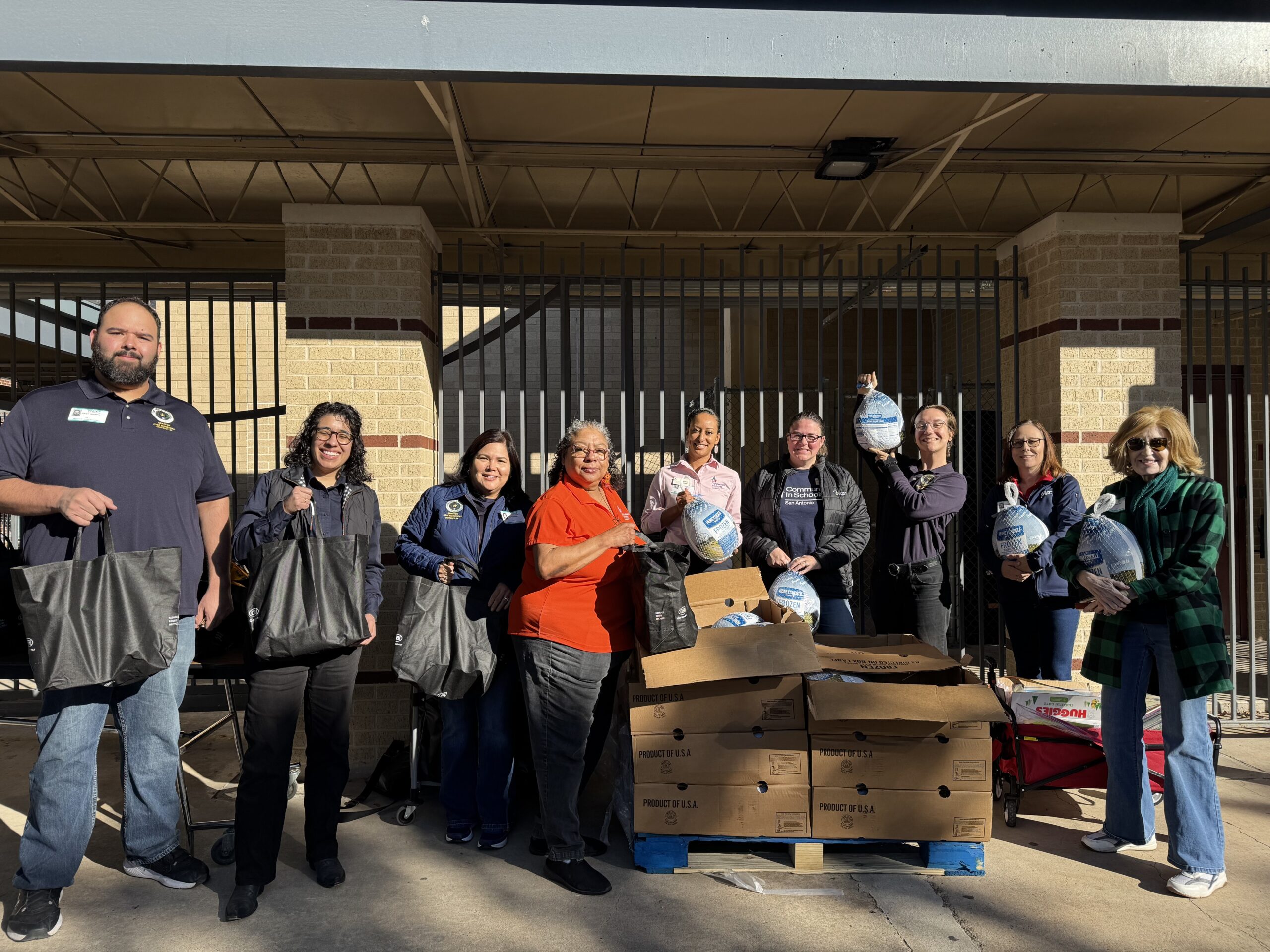 Holiday Giving Programs - Communities in Schools of San Antonio